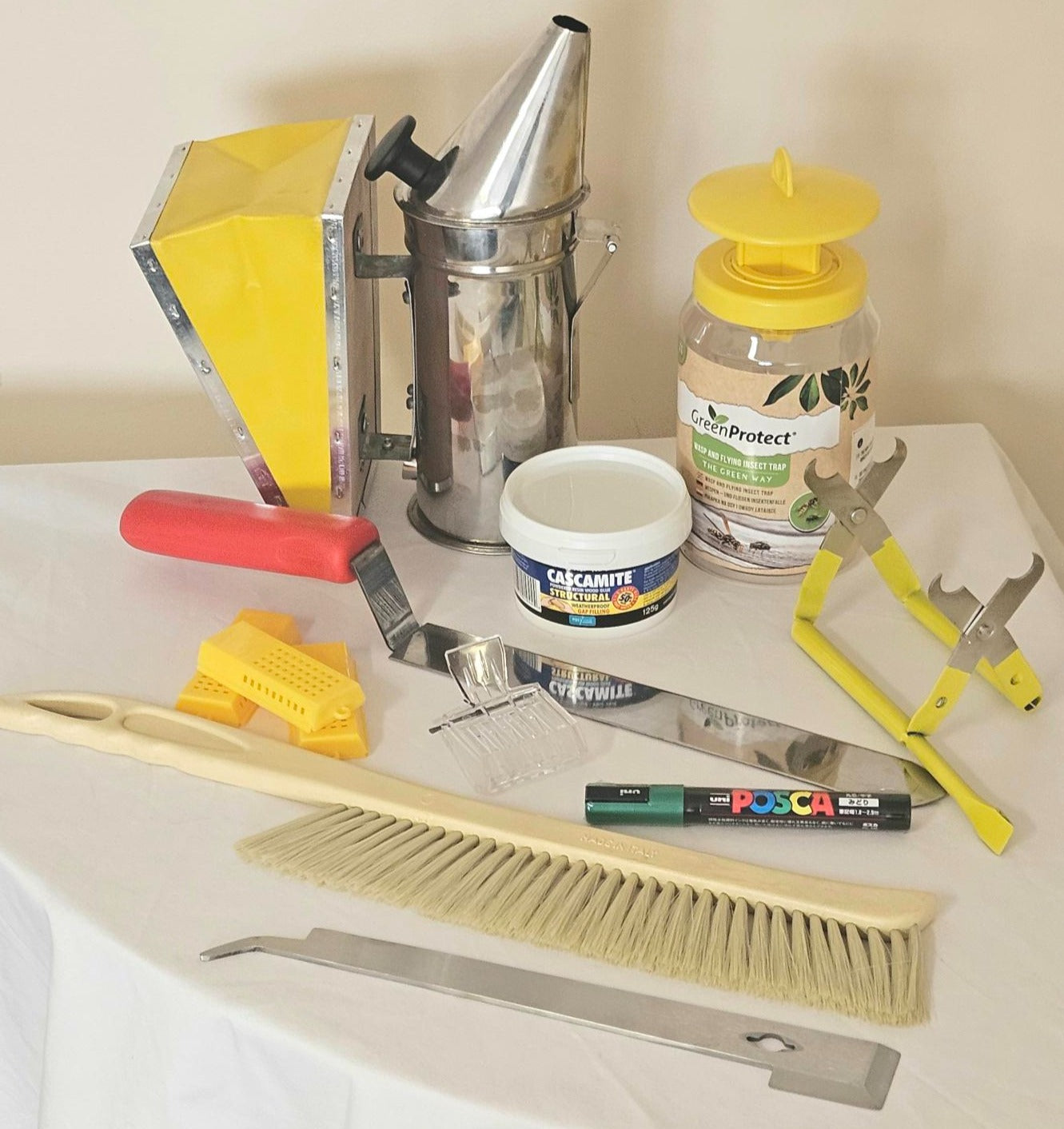 Bee Hive Tools | National Bee Supplies
